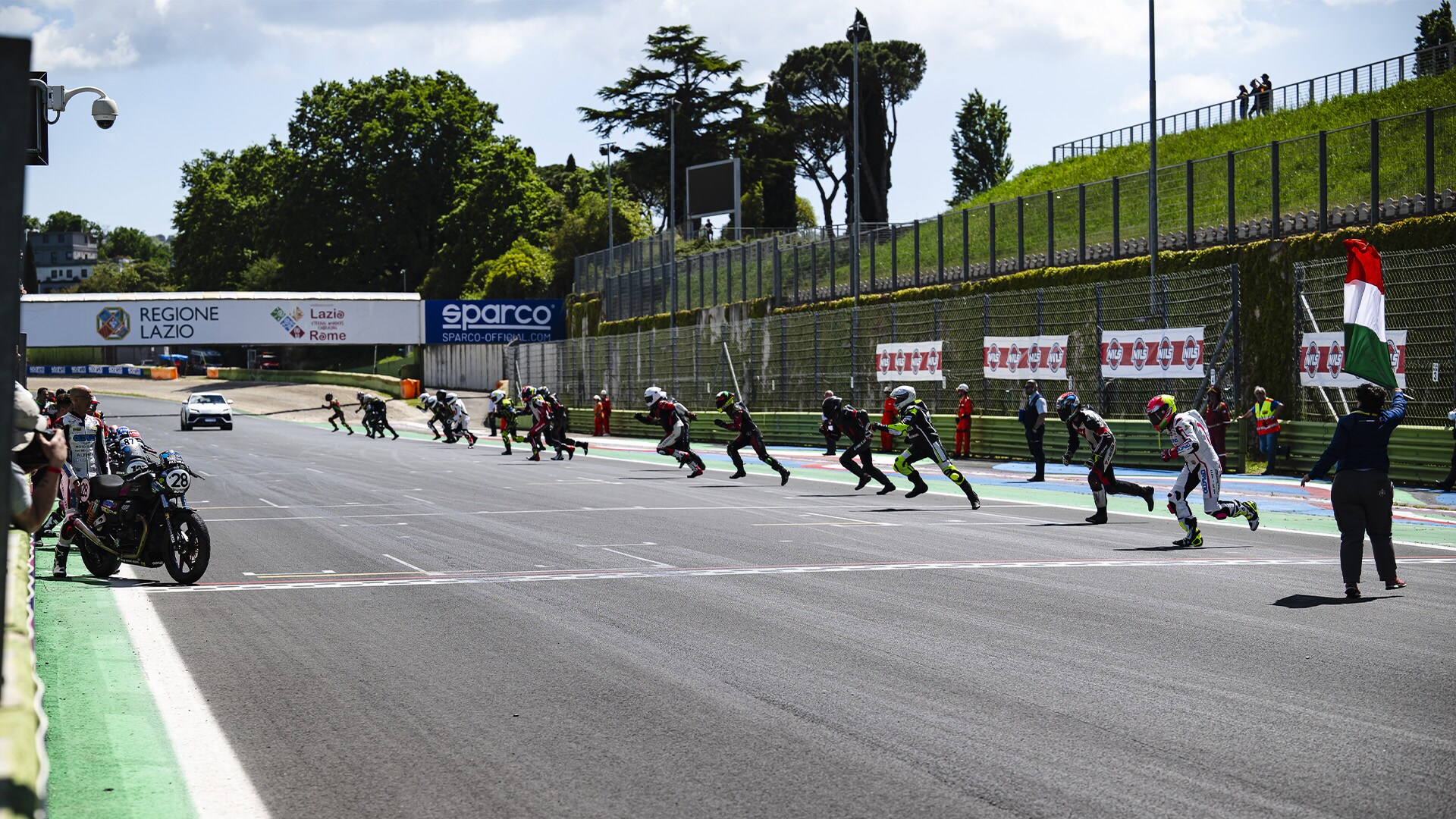 Moto Guzzi Fast Endurance Trophy | Moto Guzzi TH