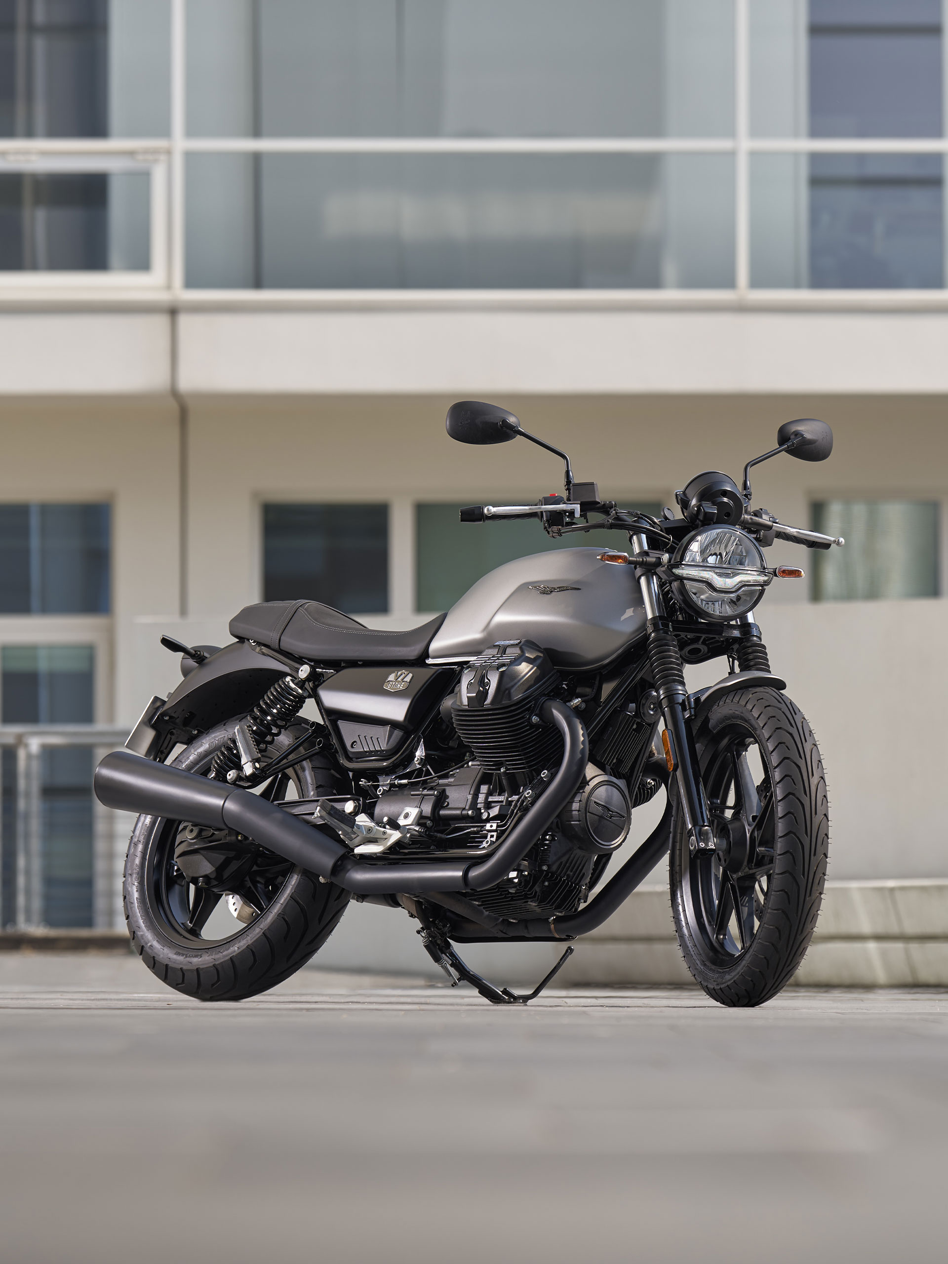 Moto Guzzi: Italian Motorcycles. Official Website